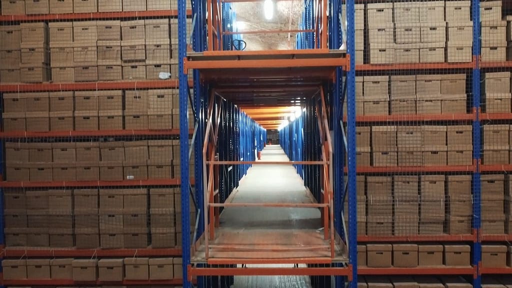 Commercial & Business Document Storage | DeepStore
